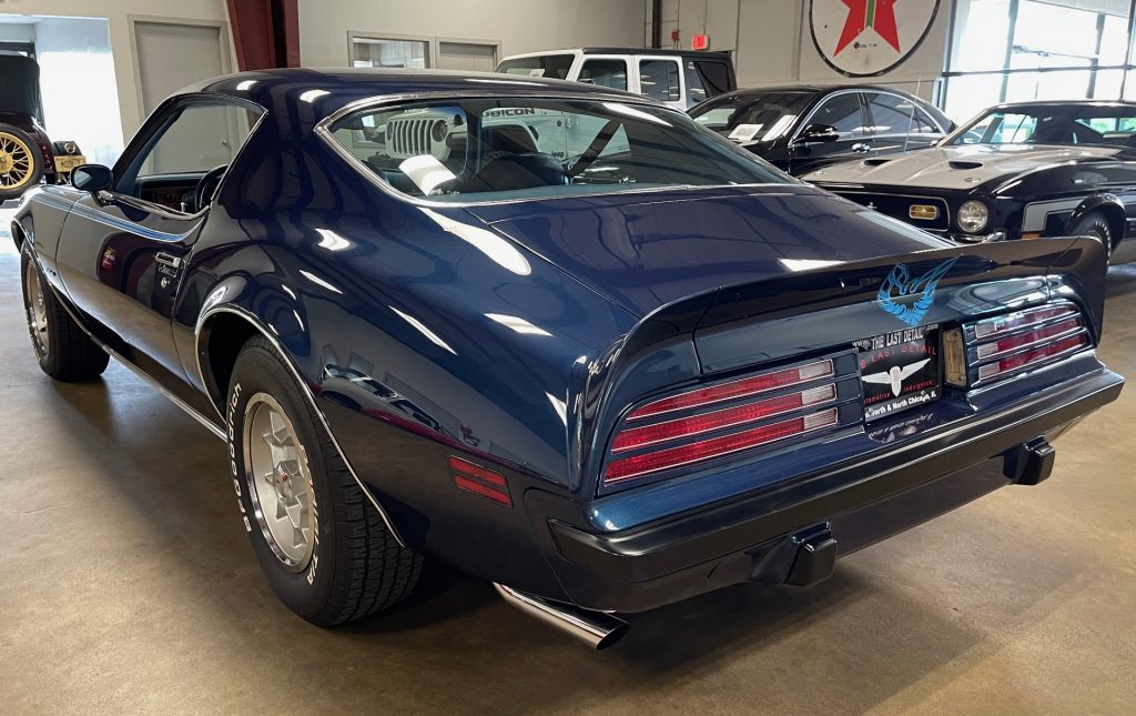 1974 Pontiac Firebird Formula 400 – Amazing Cars